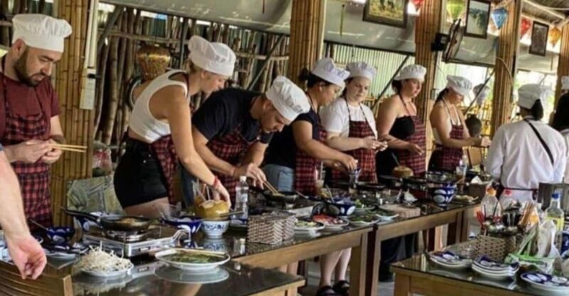 Hoi An: Vegetarian Cooking Class w Local Family and transfer - What Travelers Say