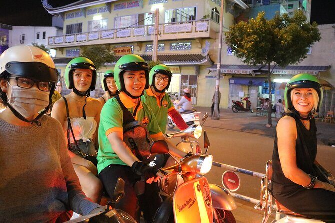 Hoi An Vespa By Night Street Food Tour - The Tour’s Value: How It Balances Cost and Experience