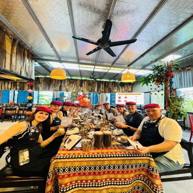 Hoi An: Vietnamese Coffee Making Workshop with a Coffee - The Experience: How It Unfolds
