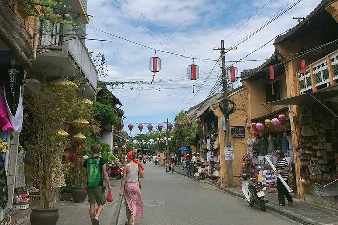 HOI AN WALKING TOUR & LANTERN MAKING Class(Private Halfday Tour ) - The Full Experience: What to Expect and Why It Matters