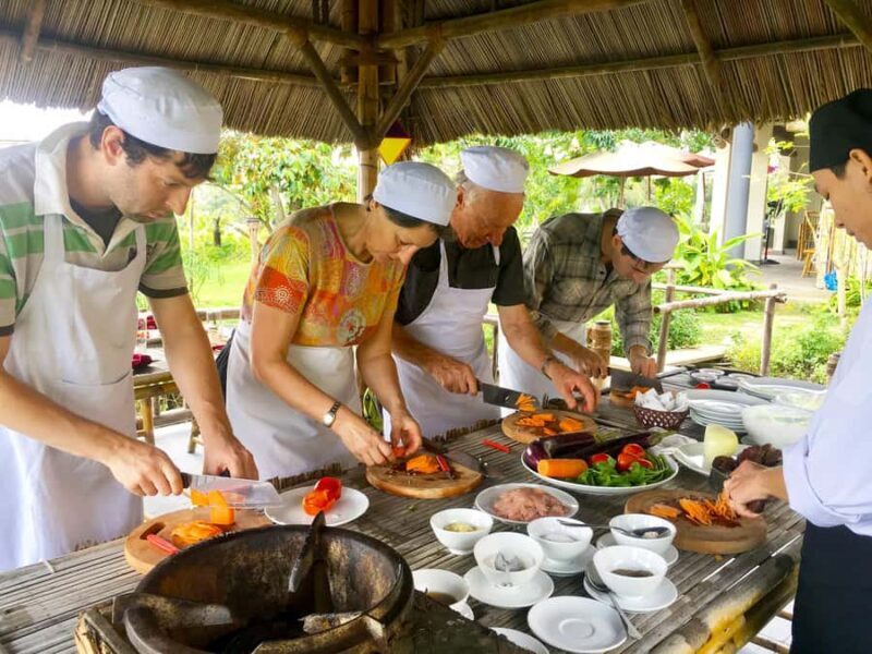 Hoi An:Market Tour, Basket Boat Ride and Cooking Class w Pho - Key Points