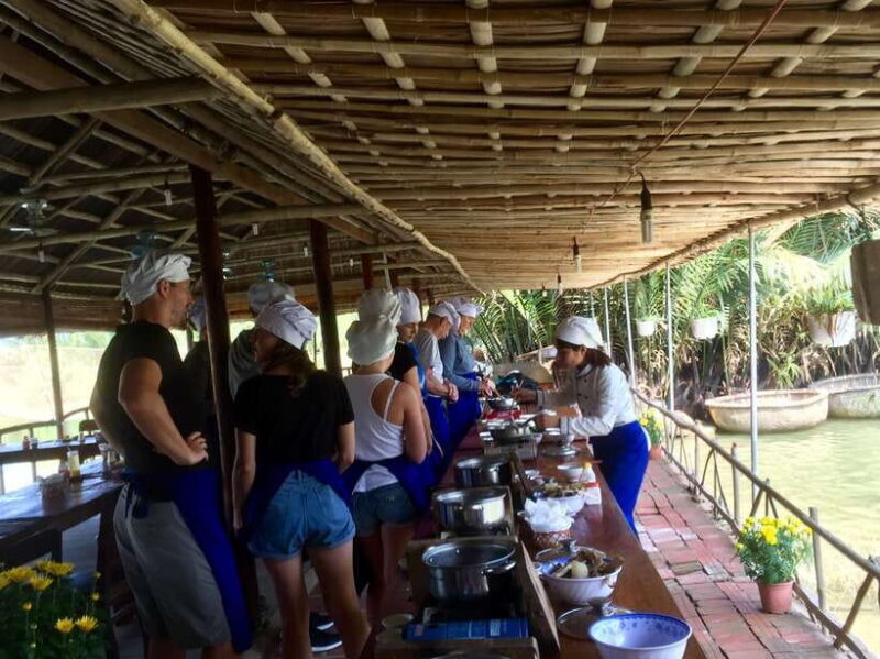 Hoian/Danang: Eco Cooking Class, Cruise Trip, Basket Boat - FAQ