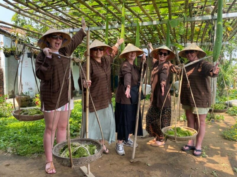 HOIAN: LANTERN MAKINGFARMER AT TRA QUE SMALL GROUP - FAQ