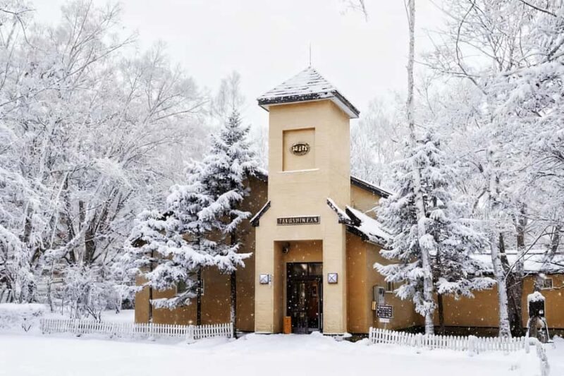 Hokkaido Asahiyama Zoo+Ningle Terrace+Biei Farm Snow Play - FAQ