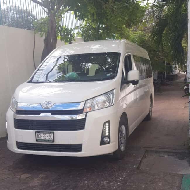 HolBox: Private Tour with Transfers - Key Points