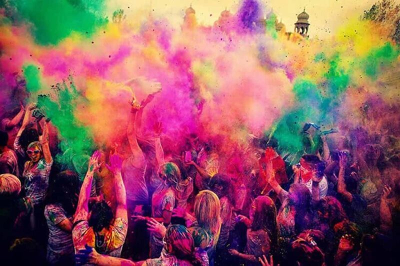 Holi Celebrations: A Colorful Experience in the Pink City - Key Points