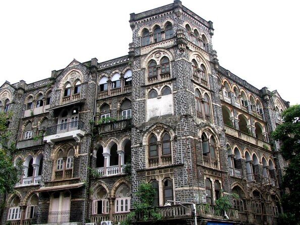 Holi Festival Tour - Key Points