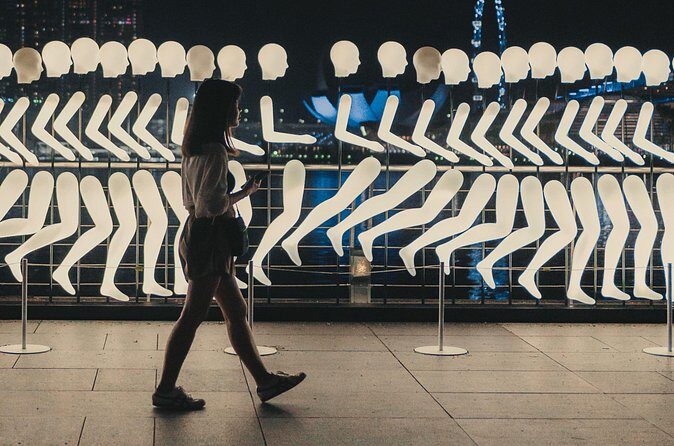 Holiday Experience with Private Local Photographer in Singapore - Who Should Consider This Tour?