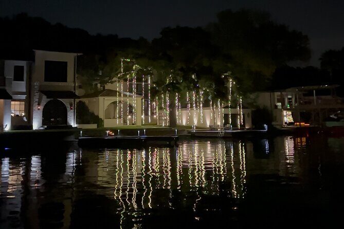 Holiday Light Cruise Plus S'mores Fire Pit Experience - Authentic Insights from Reviews