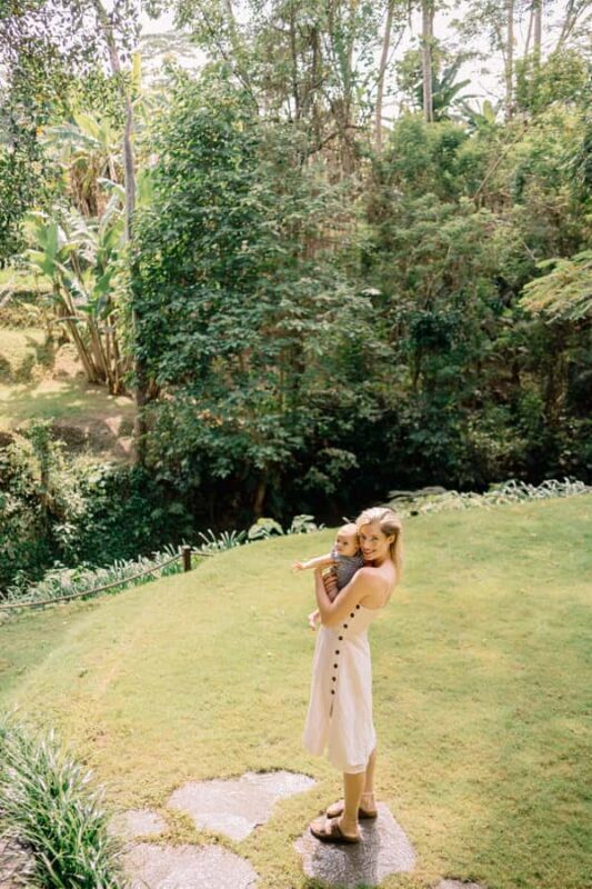 Holiday Shoot with Local Photographer in Bali - What to Expect from Your Bali Photography Session