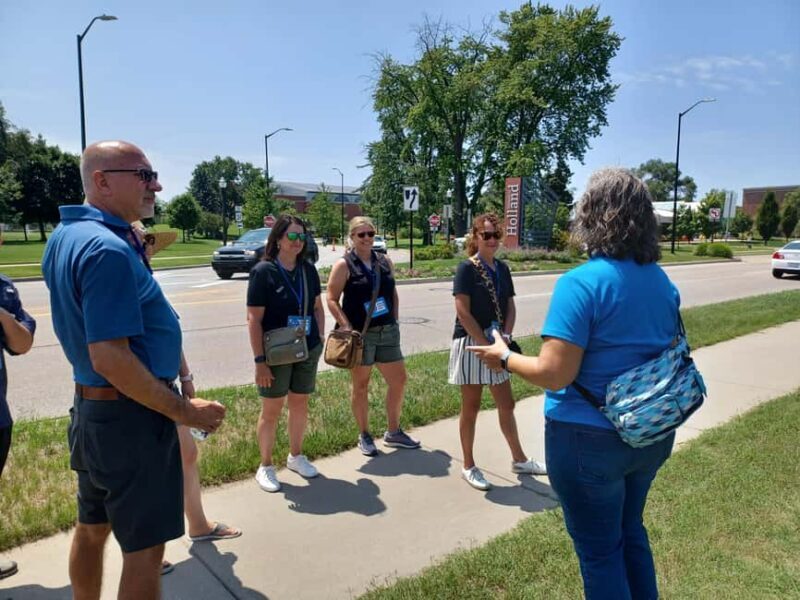 Holland, MI: Downtown Walking Tour with Food Tastings - The Sum Up
