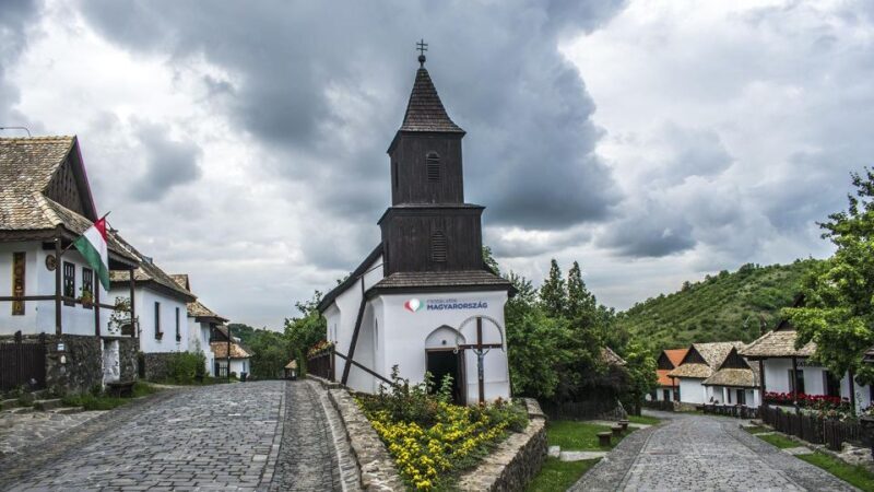 Hollók Ethnographic Village: Day Tour from Budapest - An In-Depth Look at the Hollók Ethnographic Village Tour