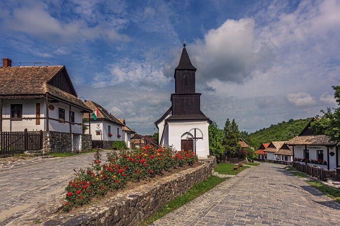 HOLLÓK UNESCO World Heritage site + Eger Castle Private guided tour - Key Points