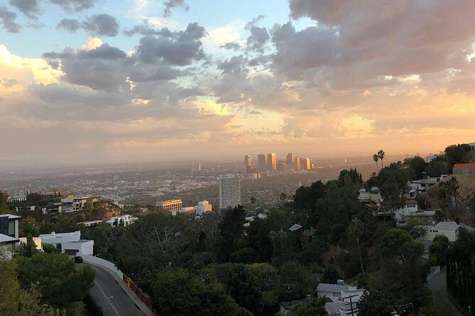 Hollywood, Beverly Hills and Celebrity Homes Open Air Van Tour! - Frequently Asked Questions (FAQ)