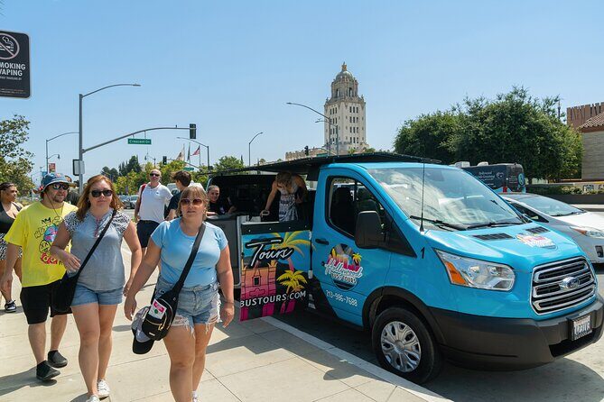 Hollywood, Beverly Hills, & Celebrity Home Tour from Santa Monica - FAQ