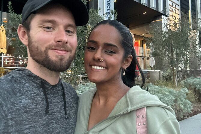 Hollywood LA Murder Mystery Outdoor Detective Escape Game - Key Points