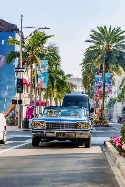 Hollywood: Oscars Tour in a 1964 Impala Lowrider - An Authentic Hollywood Experience in a Classic Car