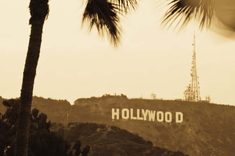 Hollywood: The Ghosts of Hollywood Walking Tour - Pricing and Value