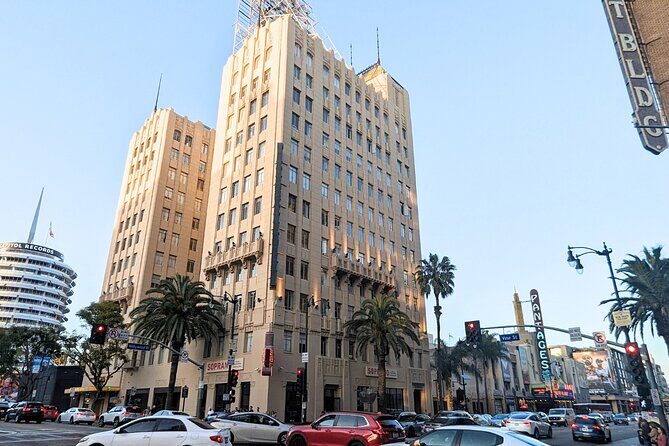 Hollywood Walk of Fame Self-Guided Walking Audio Tour - Who Should Consider This Tour?