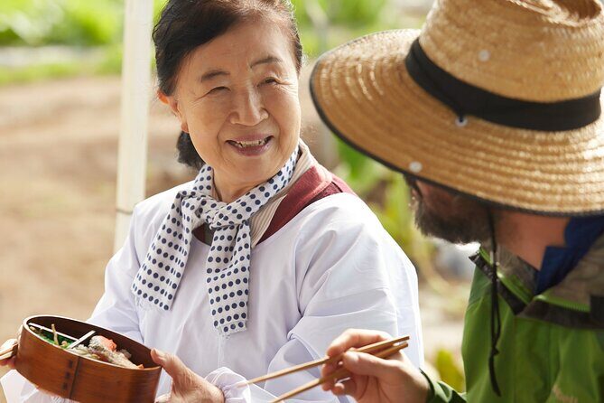 Home Cooking with a Local Host (Optional Shiba Inu Picnic) - Key Points