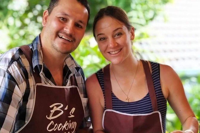 Home Style Family class with fruit carving and market tour - Who Should Consider This Tour?