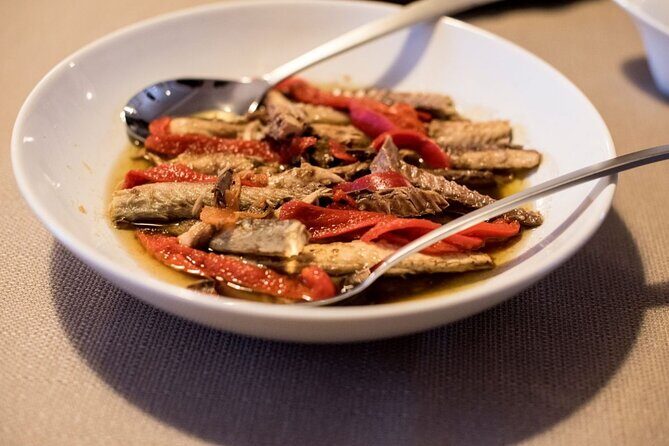 Homecooked Traditional Portuguese Meal in Lisbon with Sofia - Key Points