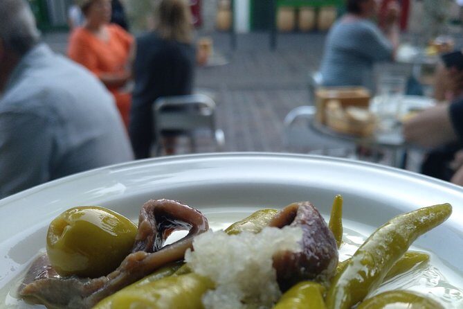 HONDARRIBIA SIGHTSEEING and PINTXOS - Private Gastronomic Adventure - Key Points