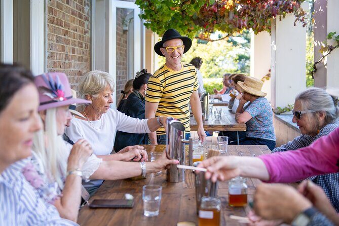 Honey Farm Tour. Morning Tea. Guided Tasting - Practicalities and Tips