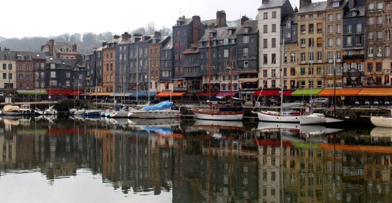 Honfleur Private Guided Walking Tour - Exploring Honfleur: What to Expect on the Tour