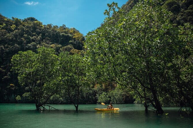 Hong by Starlight with Canoe - An In-Depth Look at the Itinerary