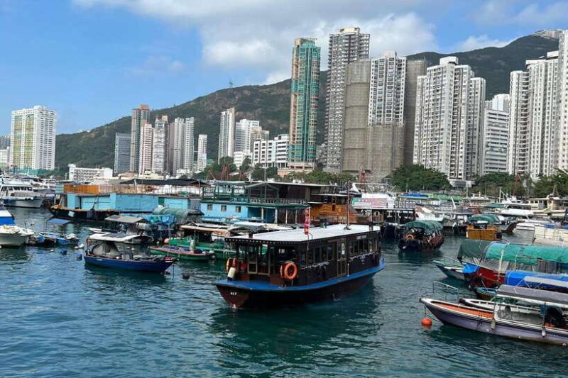 Hong Kong: Aberdeen Boat Tour and Visit Floating Museum - Who Should Consider This Tour?