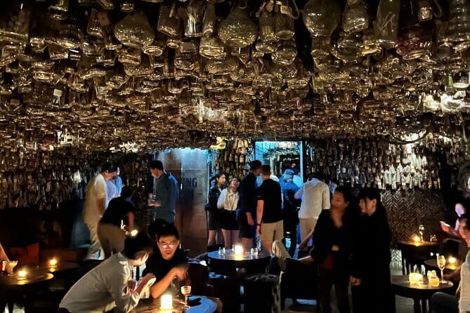 Hong Kong Bar Hopping Tour (Lan Kwai Fong) - A Detailed Look at the Hong Kong Bar Hopping Tour