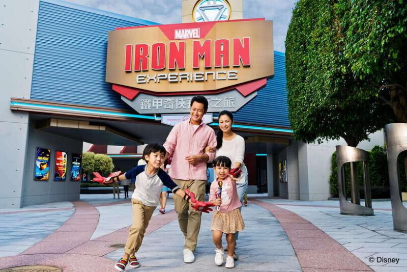 Hong Kong Disneyland: Disney Premier Access - The Rides and Attractions