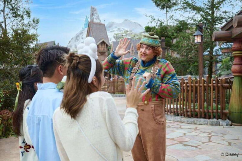 Hong Kong: Disneyland Early Park Entry Pass - Key Points