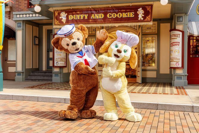 Hong Kong Disneyland Tour with Round-Trip Ferry Transfer from Macau - Transportation and Timing: The Nuts and Bolts