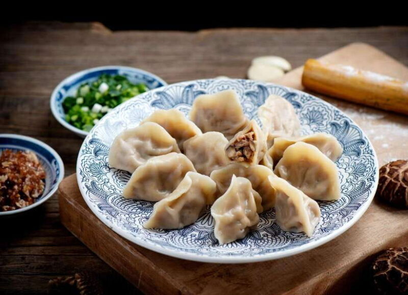 Hong Kong: Egg Tart, Dumpling Cooking Class, Street Food - Key Points