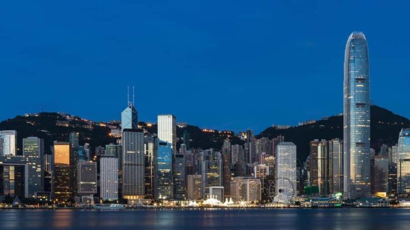 Hong Kong: Night Cruise & Buffet Dinner with Hotel Pickup - Who Should Consider This Tour?
