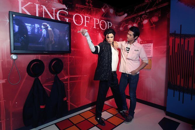 Hong Kong Night Tour: Peak Tram Rides plus Madame Tussauds - FAQ