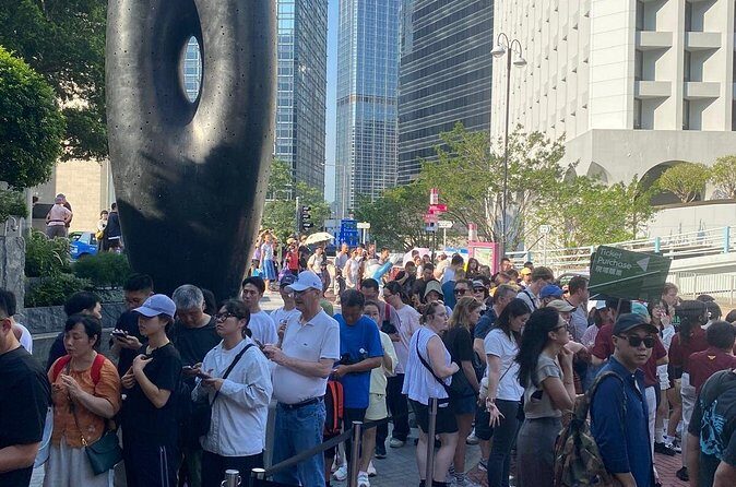 Hong Kong Peak Tram with Tour Guide/Skip the line/Fastlane - Why This Tour Provides Good Value