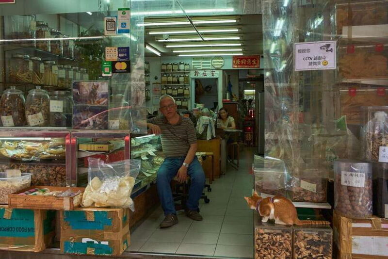 Hong Kong: photographic tour of Kowloon's Yau Tsim Mong district. - Who Will Love This Tour?