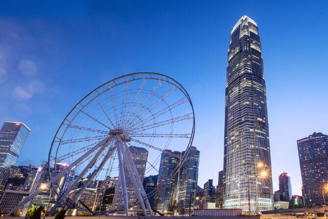 Hong Kong Private Night : Yacht + Dinner + Lights Show (15pax) - An In-Depth Look at the Experience