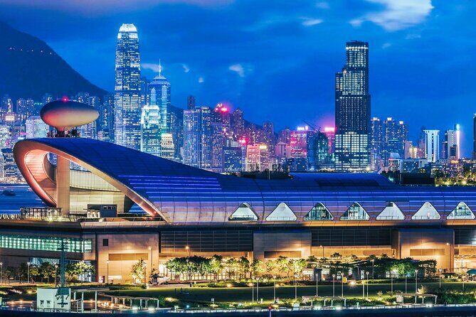 Hong Kong Private Night : Yacht + Dinner + Lights Show (15pax) - Frequently Asked Questions