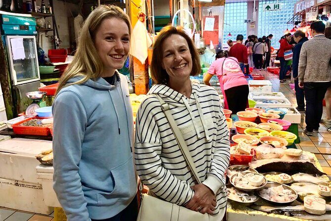 Hong Kong Private Tour with a Local: 100% Personalized, See the City Unscripted - FAQ