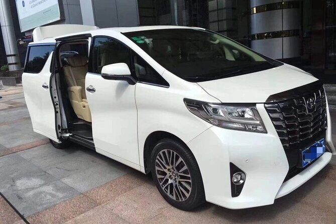 Hong Kong: Private Transfers From/to Hong Kong Airport(HKG) - Who Should Consider This Service?