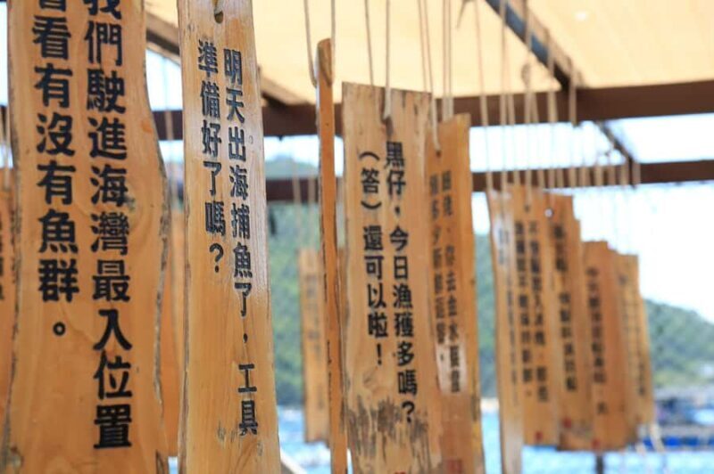 Hong Kong: Sampan Tour, Lamma Island, and Seafood Lunch - Discovering Hong Kong’s Marina Heritage