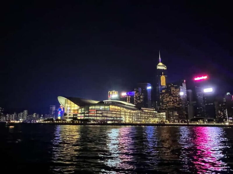 Hong Kong: ShiningStar Victoria Harbour Cruise & Light Show - Key Points