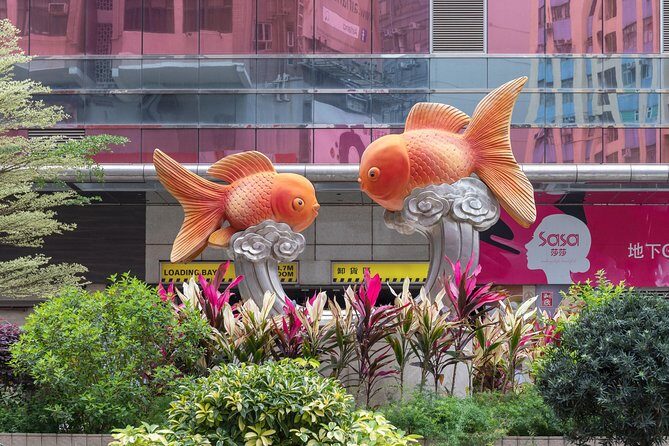 Hong Kong Street Art Tour with a Local: 100% Personalized & Private - Introduction to the Hong Kong Street Art Tour