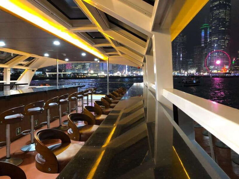 Hong Kong: Victoria Harbor Symphony Unlimited Drink Cruise - Key Points