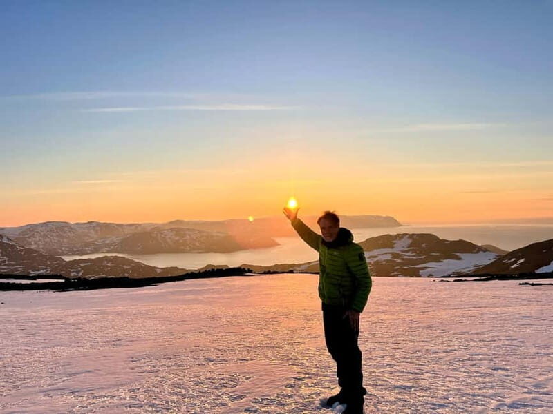 Honningsvåg: Hiking Tour. Arctic Ocean Views from Mountains - The Sum Up