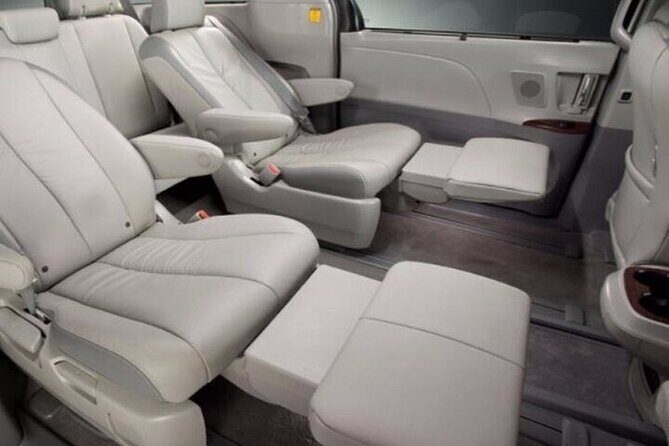 Honolulu Airport & Ko Olina Hotels Private Transfer by Minivan (up to 5 people) - FAQs